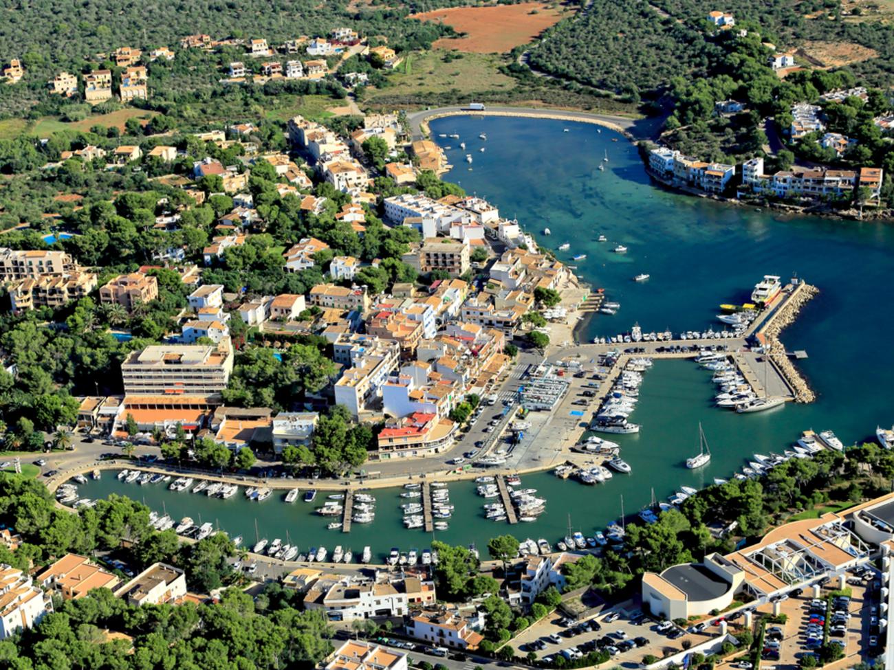 Port Portopetro : Toutes les informations sur le port