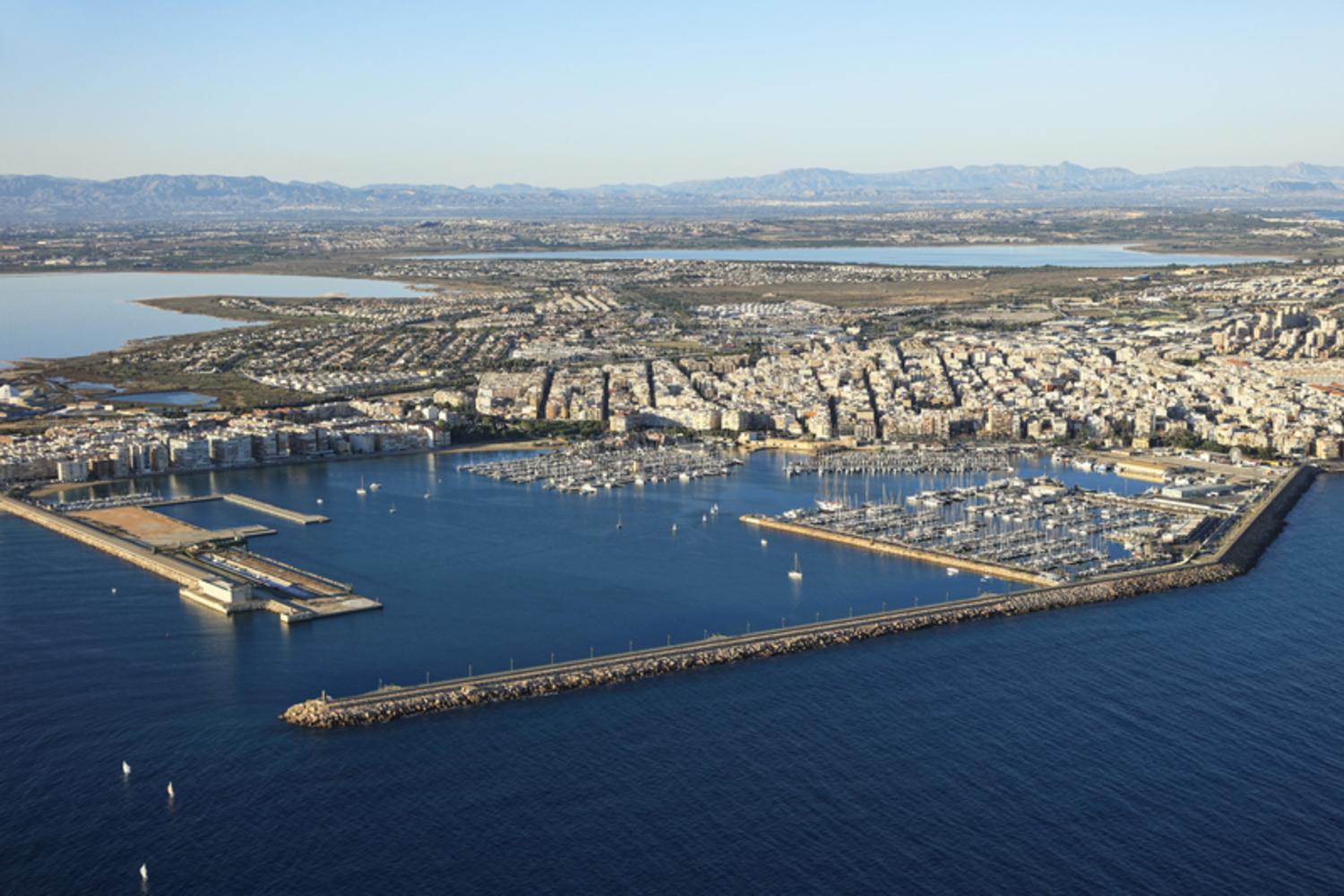 Port Torrevieja : Toutes les informations sur le port