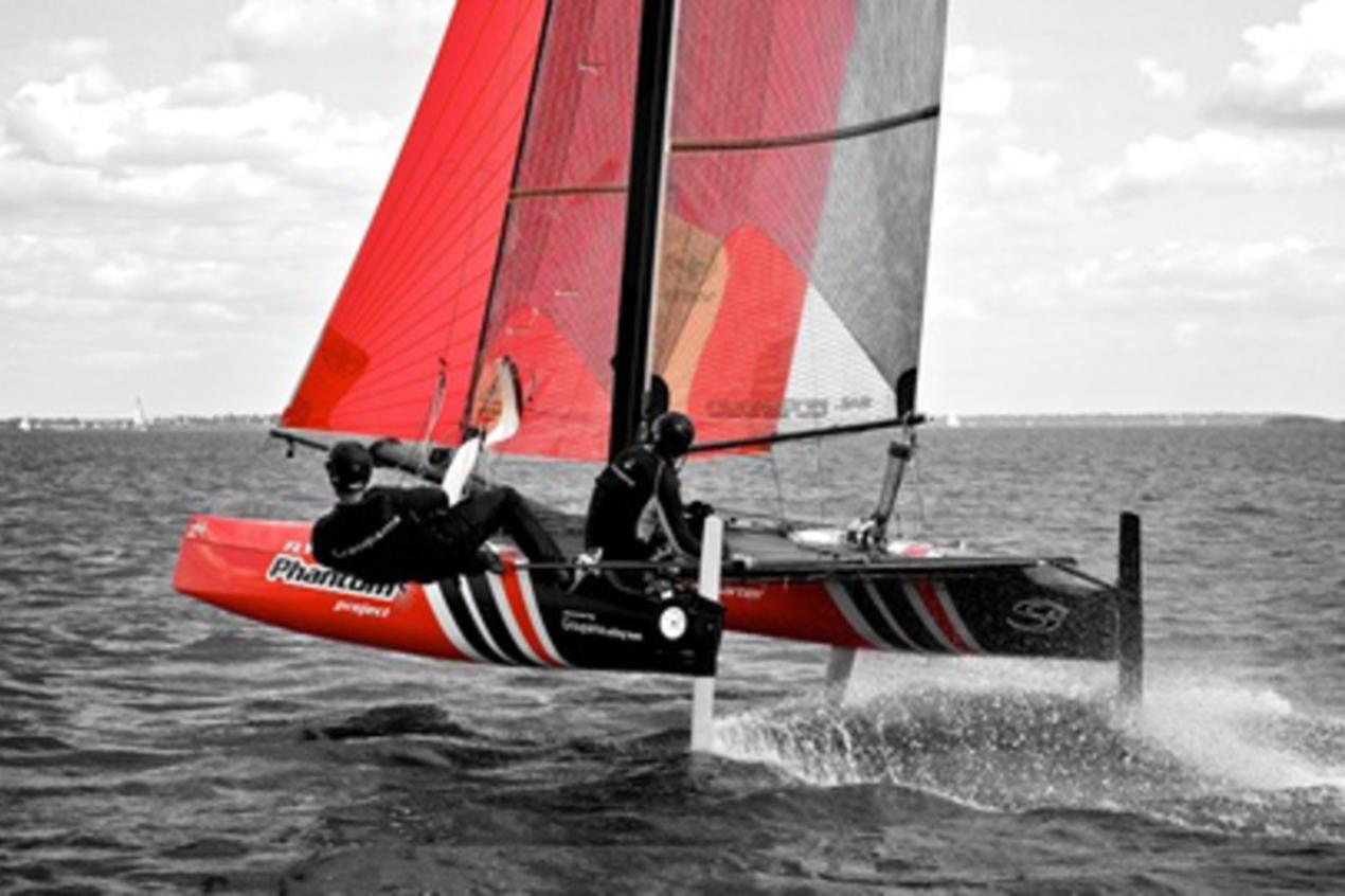 Le Flying Phantom, un concentré d'innovations - Actualités Nautisme