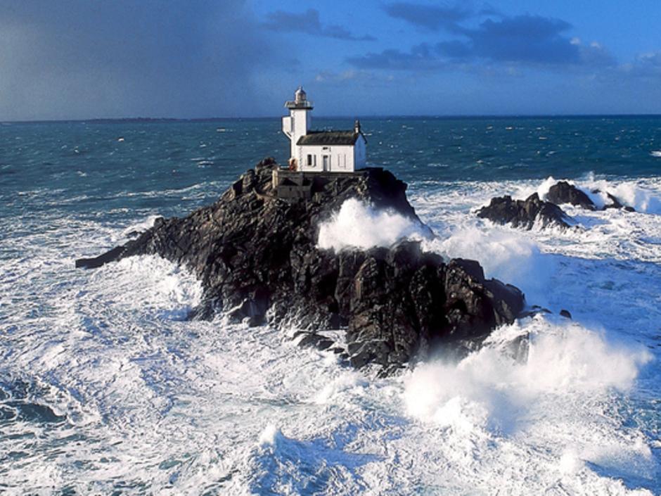 Le phare de Tévennec alias les portes de l'enfer... - Actualités Nautisme