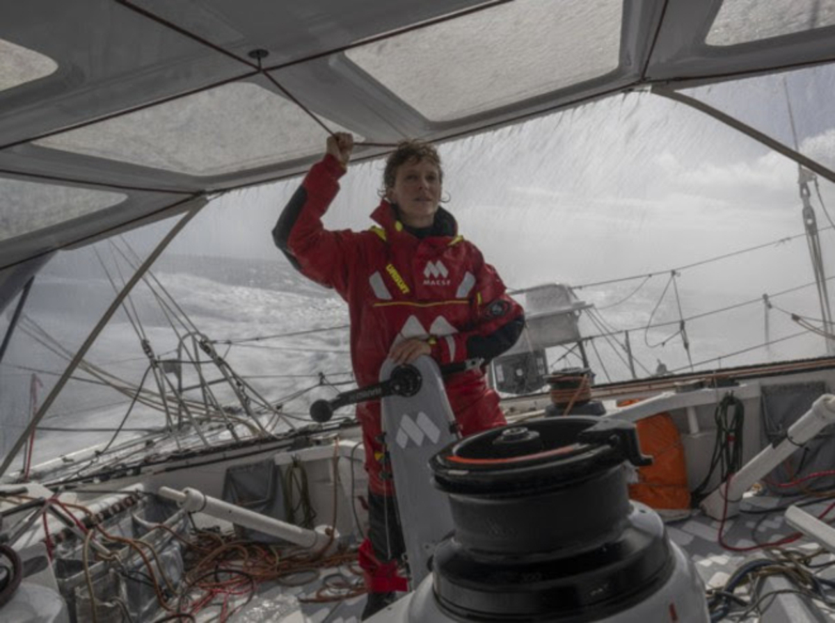 Isabelle Joschke et l'IMOCA MACSF prêts pour le Défi Azimut Lorient Agglomération - Actualités ...
