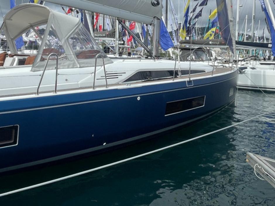 Nouveaux Oceanis 47 et 52 : BENETEAU redéfinit la grande croisière ...