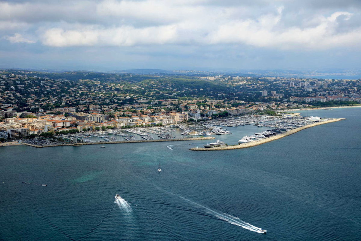 D-Marin devient le sponsor majeur de deux clubs sportifs de Vallauris ...