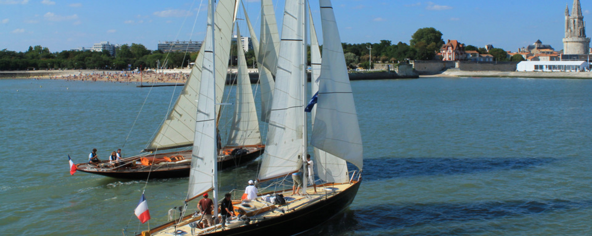 Les Pen Duick : l’histoire des voiliers légendaires d’Éric Tabarly, de ...