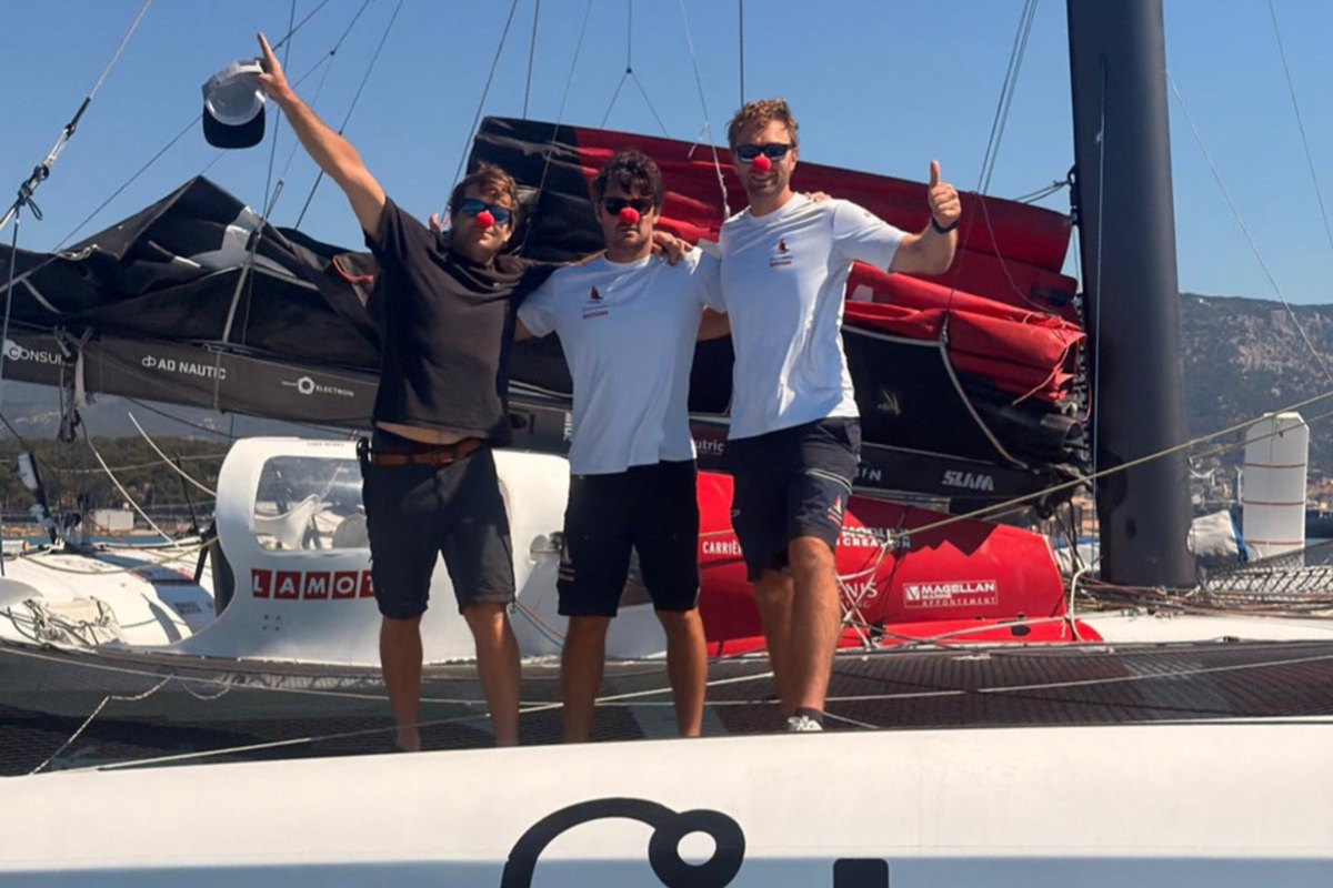 Le trimaran de Luke Berry reprend la mer vers Saint-Malo - Actualités ...