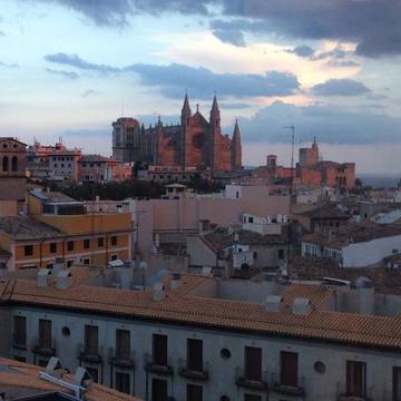 Météo à Palma de majorque en Avril 2027 - Guide Voyage avec La Chaîne Météo