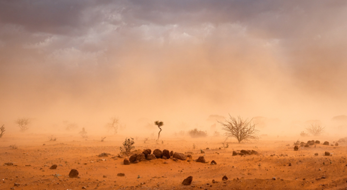 Sable du Sahara en fin de semaine : ciel ocre et qualité de l'air ...